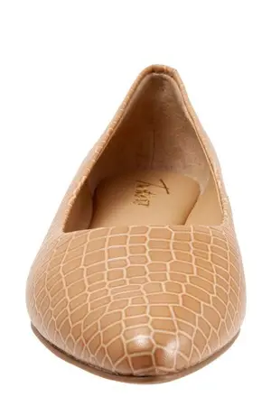 Trotters Estee Ballet Flat - Nude Crocodile Leather