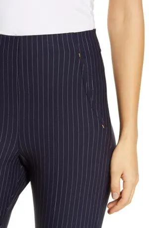 Hue Pinstripe Ponte Skimmer Leggings