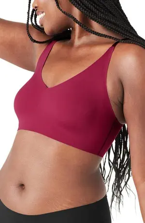 TRUE & CO The True Body Triangle Convertible Strap Bralette Beet Red