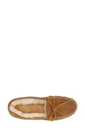 Minnetonka Sheepskin Slipper - Tan Suede
