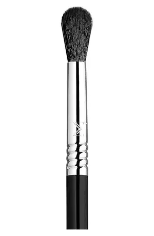 SIGMA BEAUTY E40 Tapered Blending Brush - No Color