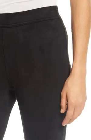 Hue Microsuede Leggings