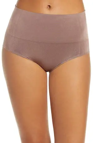 Wacoal Smooth Series™ Shaping Briefs Deep Taupe