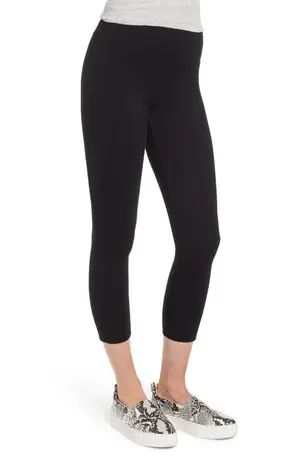 Lyssé Ntials Flattering Crop Leggings