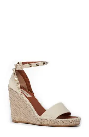 Valentino Garavani Rockstud Espadrille Wedge Light Ivory