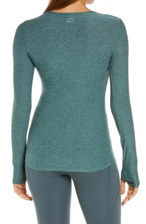 Beyond Yoga Classic Crewneck Pullover