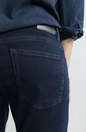 DL1961 Russell Dl Ultimate Knit Slim Straight Jeans - Social