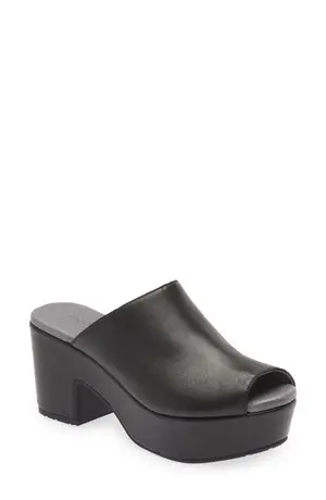 CHOCOLAT BLU Platform Slide Sandal - Black Leather