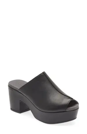 CHOCOLAT BLU Platform Slide Sandal - Black Leather
