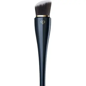 CLE DE PEAU BEAUTE High Coverage Foundation Brush - No Color