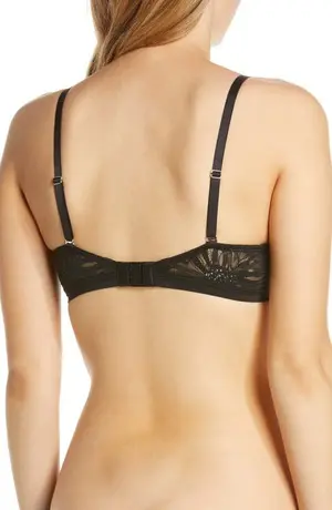ON GOSSAMER Sleek Micro Lace Underwire Convertible Push-up Bra - Black