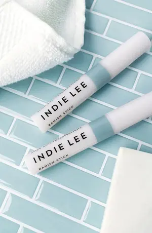 INDIE LEE Banish Stick