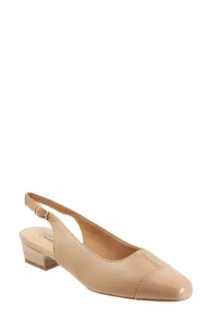 Trotters Casual Pumps