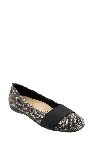 Trotters Samantha Flat Black Snake
