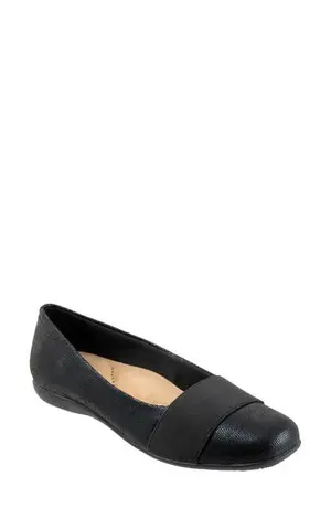 Trotters Samantha Flat - Black