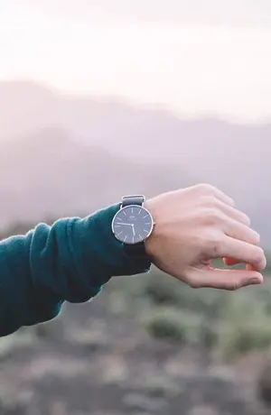 DANIEL WELLINGTON Classic Round Strap Watch - Silver/black