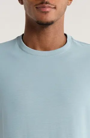 Robert Barakett Hickman Solid T-shirt - Soft Teal