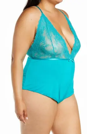 OH LA LA CHERI Plunge Neck Lace Teddy
