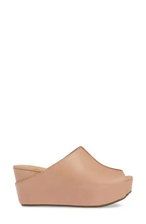 CHOCOLAT BLU Wynn Peep Toe Mule - Nude Leather