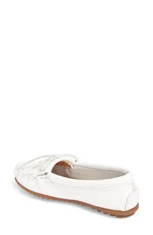 Minnetonka Kilty Moccasin Loafer - White Leather