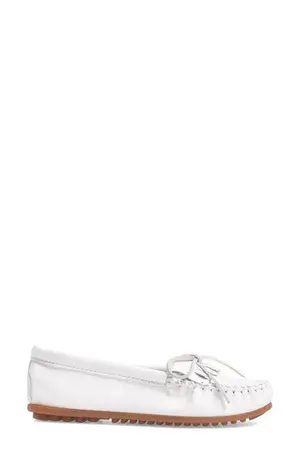 Minnetonka Kilty Moccasin Loafer - White Leather