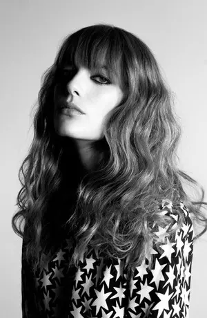 R+Co Sail Soft Wave Spray - No Color