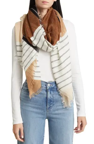 Nordstrom Eyelash Trim Print Cashmere & Silk Wrap Tan Geo Blocks
