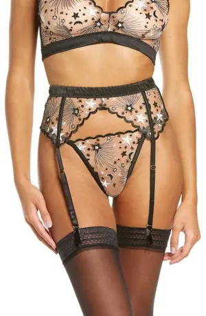 KILO BRAVA Embroidered Garter Belt Black/ Stars