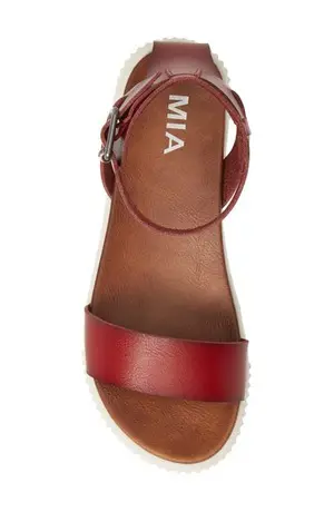 Mia Lunna Platform Sandal