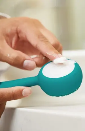 Pmd Pro Clean Jade Facial Cleansing Device With Activewarmth - Mermaid