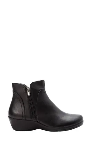 PROPET Waverly Wedge Bootie - Black