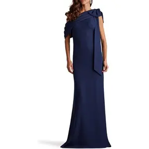 Bow detail gown