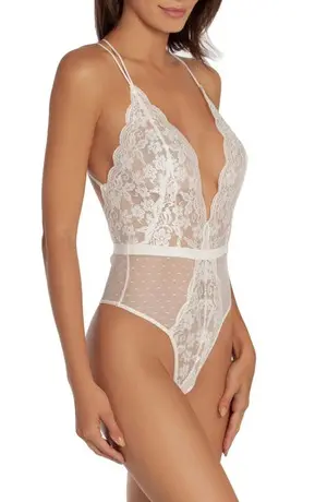 IN BLOOM BY JONQUIL Plunge Neck Lace Thong Teddy - Ivory