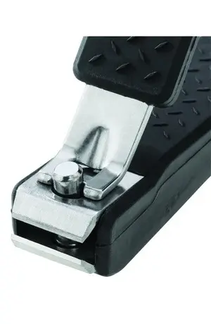 TWEEZERMAN Precision Grip Toenail Clipper - No Color