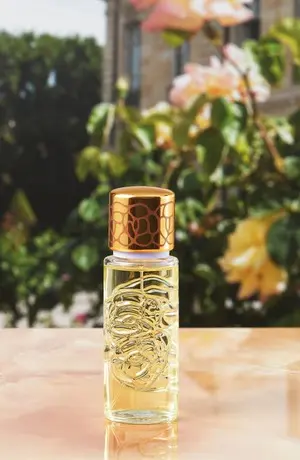 HOUBIGANT PARIS Quelques Fleurs Jardin Secret Eau De Parfum Spray