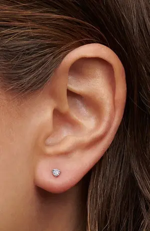 Kwiat Round Brilliant Cut Diamond Stud Earrings - Platinum