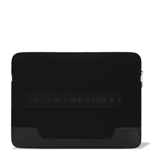 Rimowa Never Still Flat Pouch - Black | Editorialist