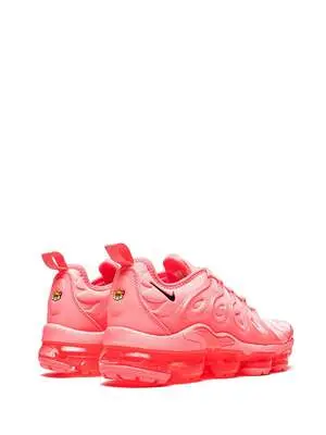 Nike Air Vapormax Plus Sneakers - Red