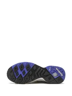 REEBOK Aztrek Low-top Sneakers