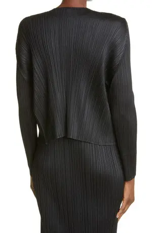 Issey Miyake Pleated Crop Cardigan - Black