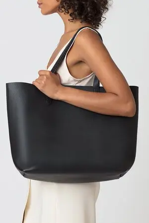 Cuyana Classic Structured Tote Bag