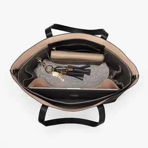 Cuyana Classic Structured Tote Bag