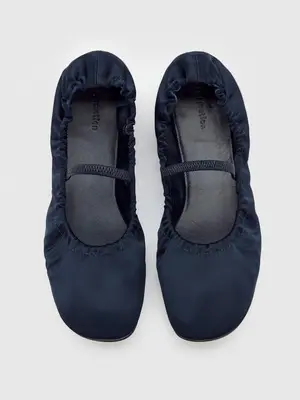 Reformation Gathered Flats For Women