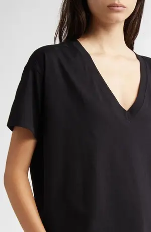 Loulou De Saison Boxy V-neck Cotton T-shirt - Black