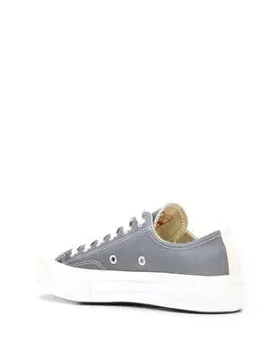 CONVERSE X COMME DES GARONS PLAY Heart Print Sneakers - Grey