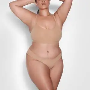 SKIMS Thong | Medium Neutral | Small | Fits Everybody Ochre
