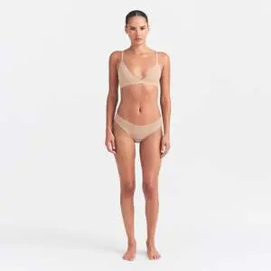 SKIMS Skims Cheeky Brief Clay