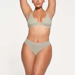 SKIMS Cheeky Brief | Light Neutral | 2xs | Fits Everybody Talc