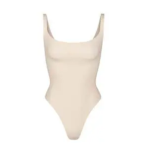 SKIMS Fits Everybody Square Neck Bodysuit - Sand