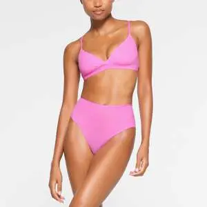 SKIMS Fits Everybody Crossover Bralette Neon Orchid